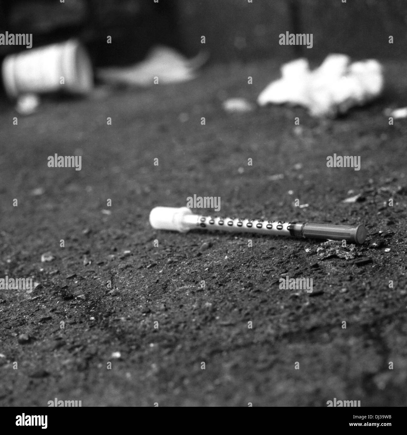 Discarded syringe, Lower East Side Manhattan, NY Stock Photo - Alamy