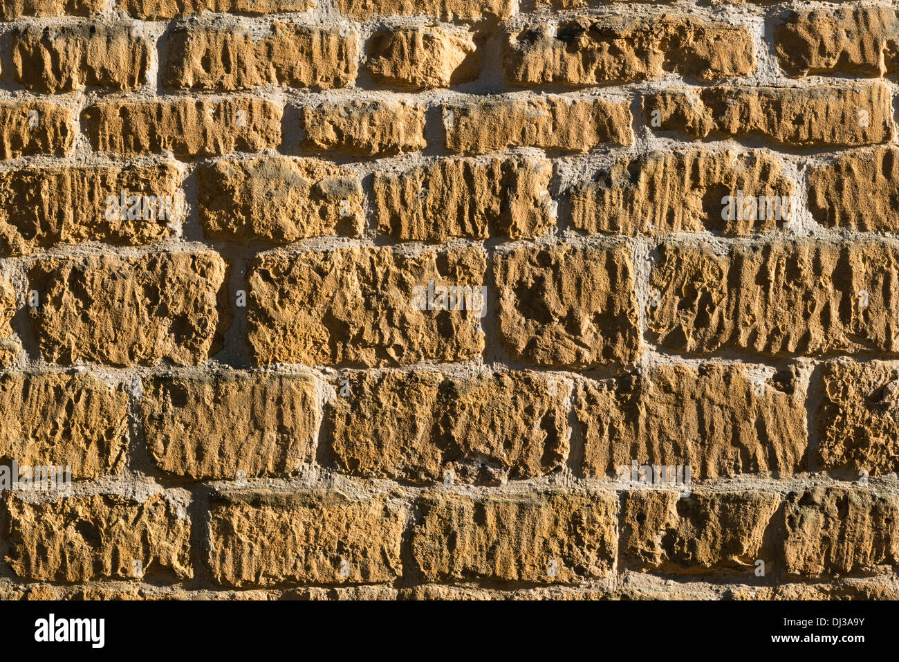 Cotswold stone brick hi-res stock photography and images - Alamy