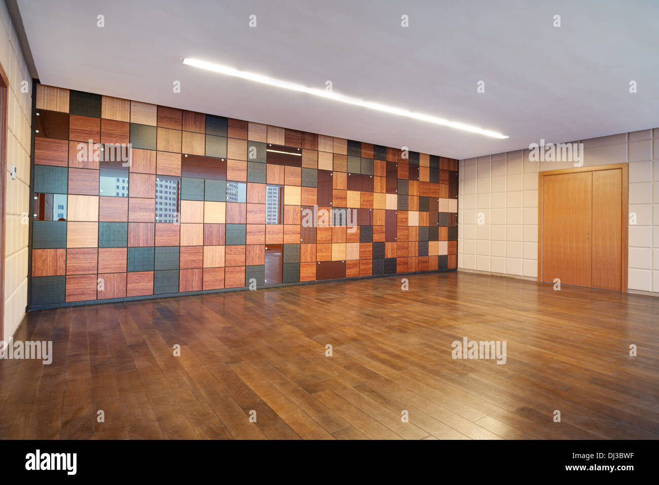 Common generic office building interior Stock Photo - Alamy