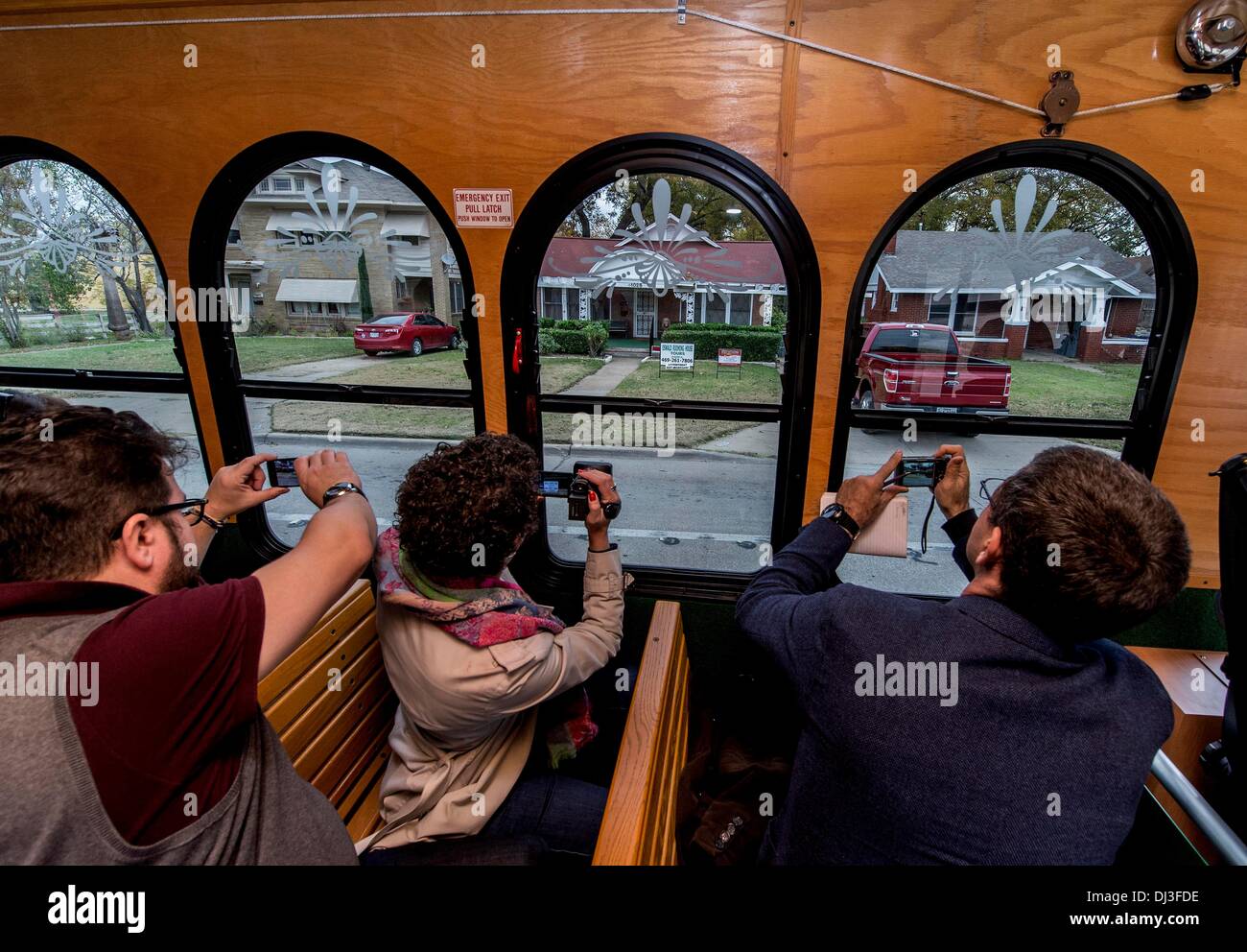 Dallas texas trolley hi-res stock photography and images - Alamy