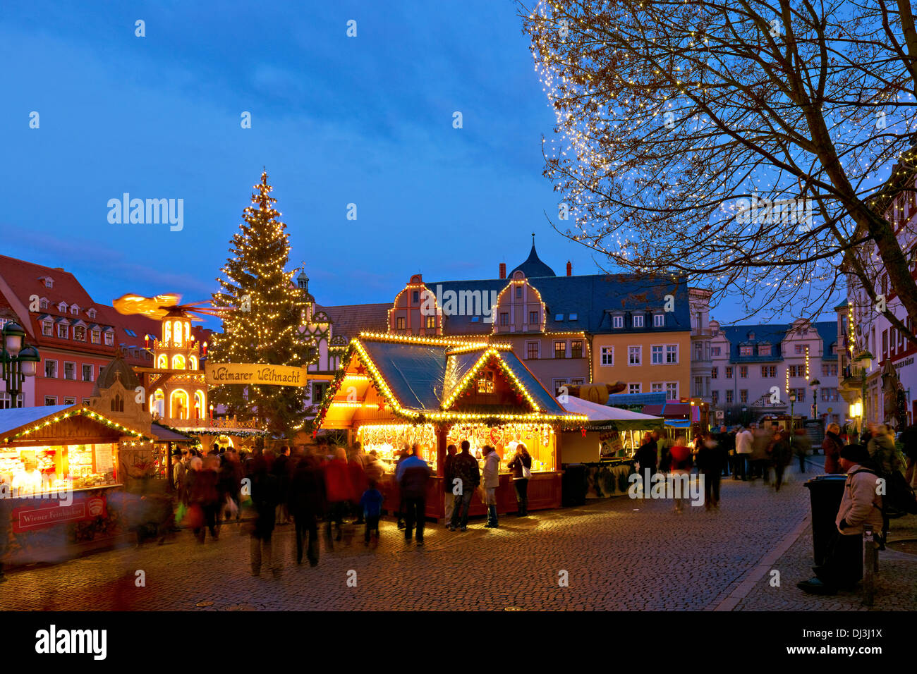 Christmas market in Weimar, Thuringia, Germany Stock Photo - Alamy