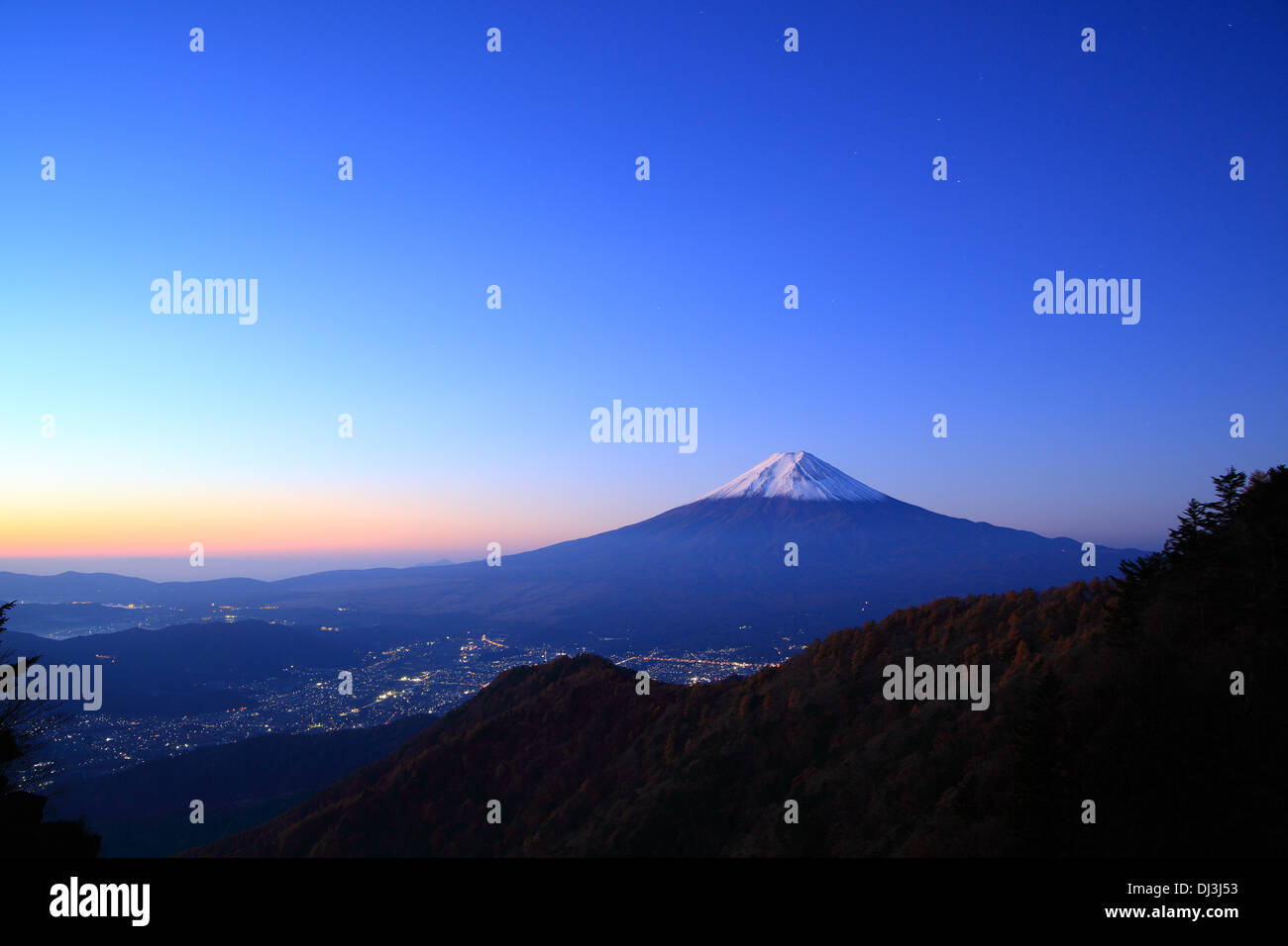 Rising sun japan fuji hi-res stock photography and images - Alamy