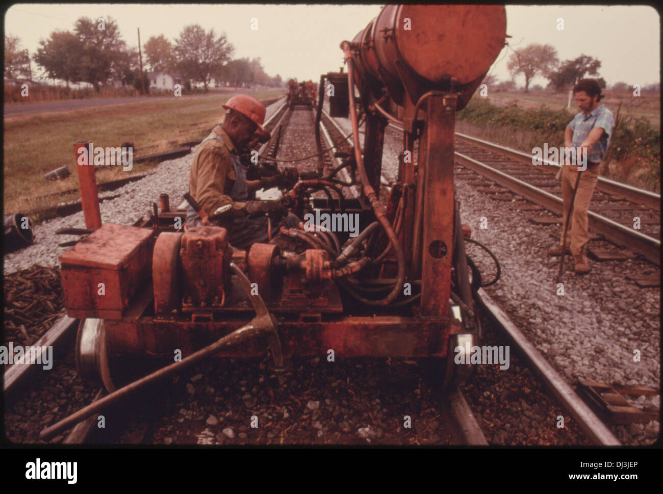 A Southern Railway track repair crew works to replace old rails with ...