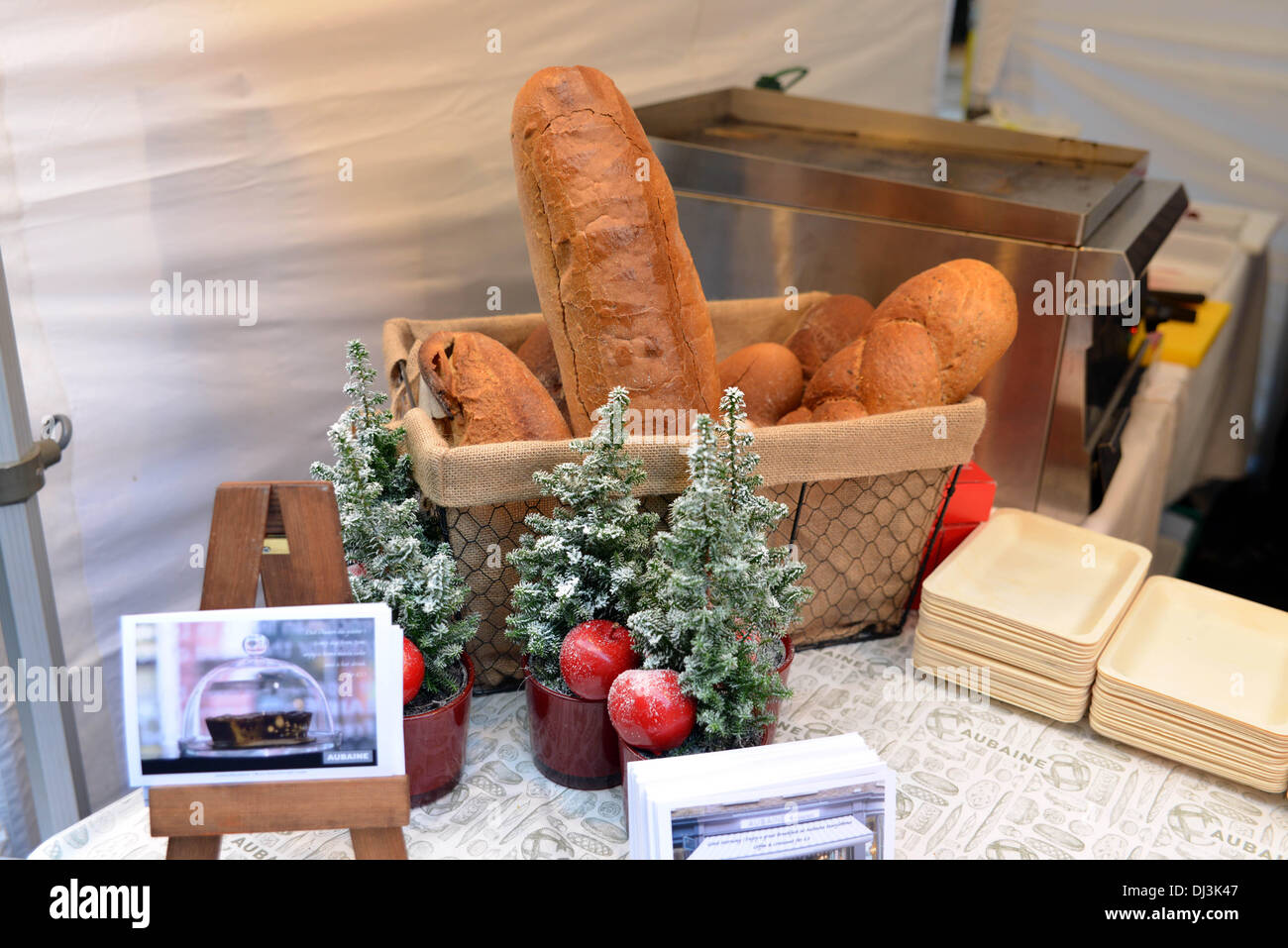 Marylebone christmas lights hi-res stock photography and images - Alamy