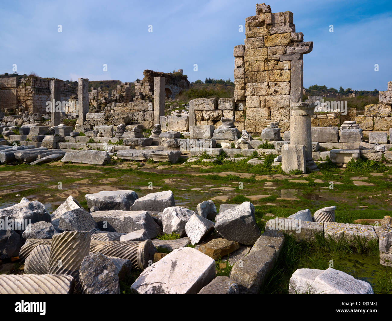 Colonnaded street, ancient city of Perga, Turkey Stock Photo - Alamy