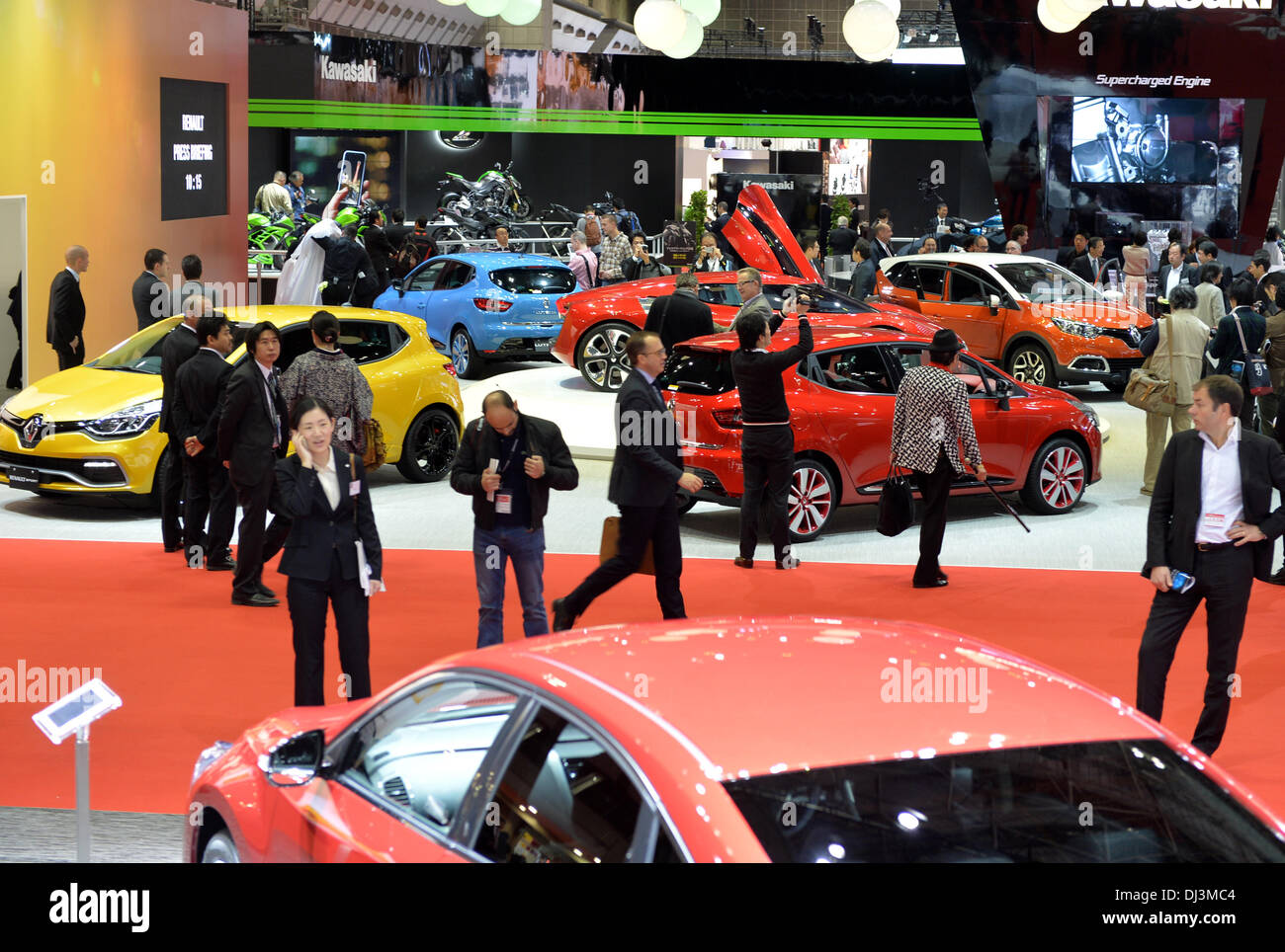 Tokyo, Japan. 20th Nov, 2013. The Tokyo Motor Show kicks off Wednesday ...