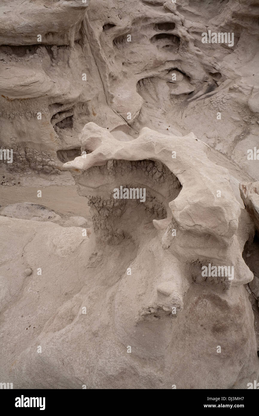Desert sandstone mudstone erosion hi-res stock photography and images ...