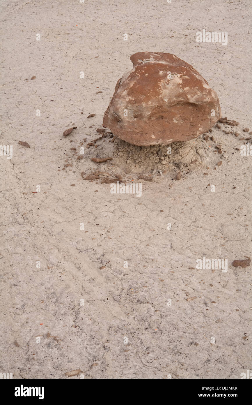 Desert sandstone mudstone erosion hi-res stock photography and images ...