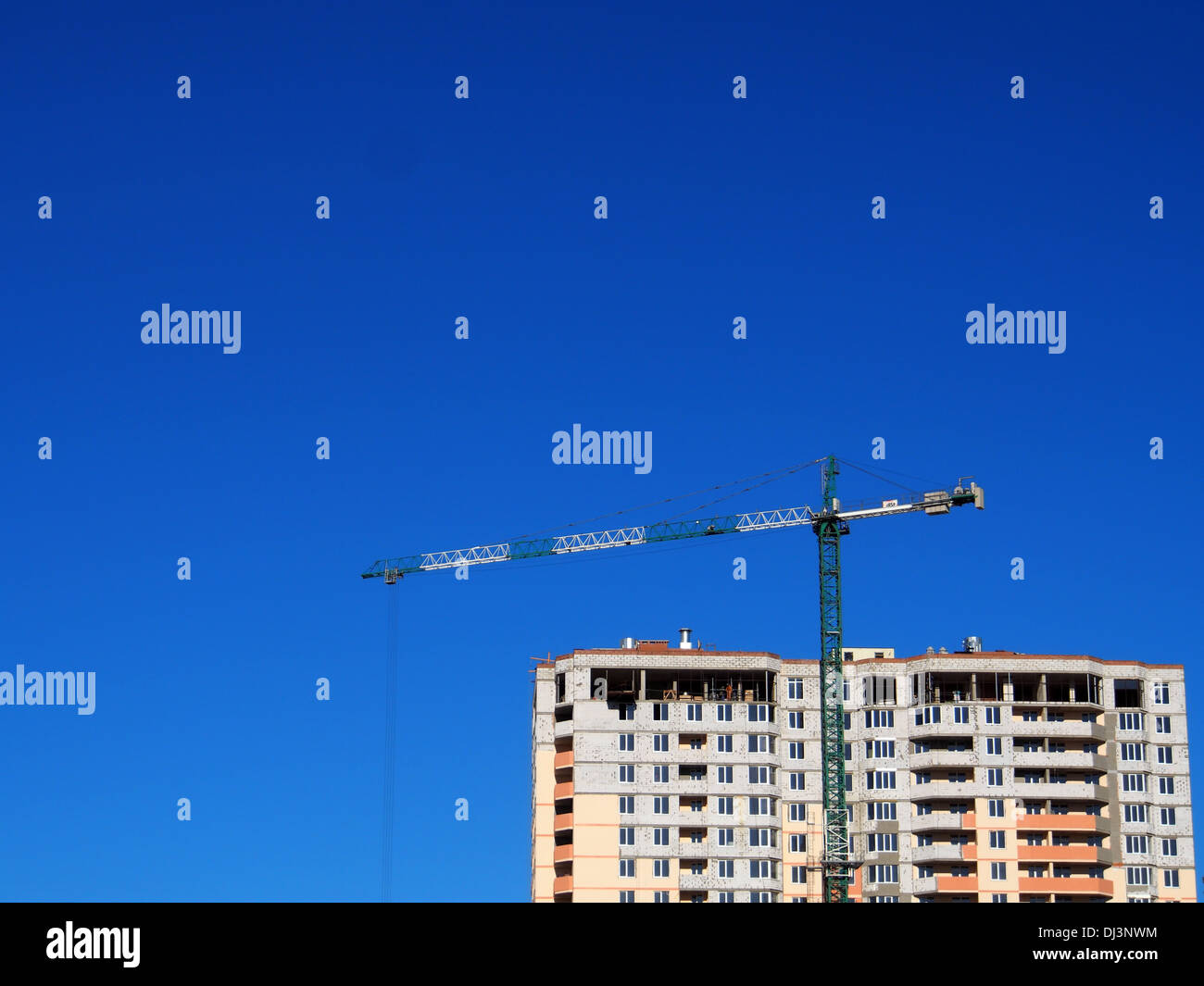Construction of a skyscraper Stock Photo - Alamy