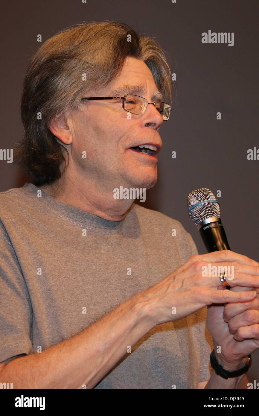 Doctor sleep stephen king hi-res stock photography and images - Alamy