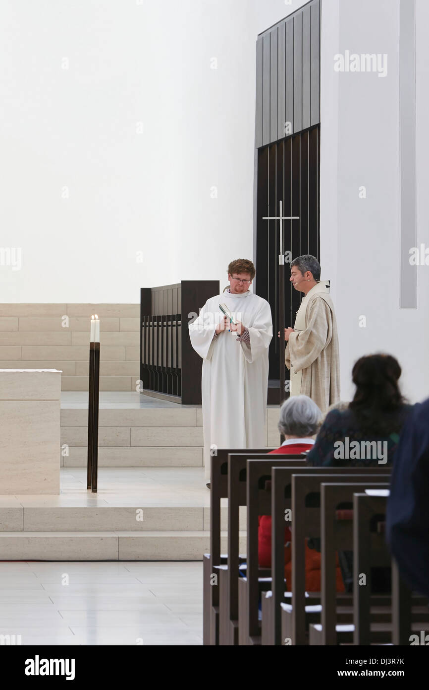 Moritzkirche, Augsburg, Germany. Architect: John Pawson, 2013. Detail ...