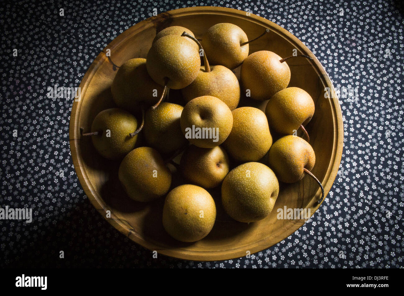 Chojuro Asian Pear, Pyrus pyrifolia 'Chojuro', fruit Stock Photo - Alamy