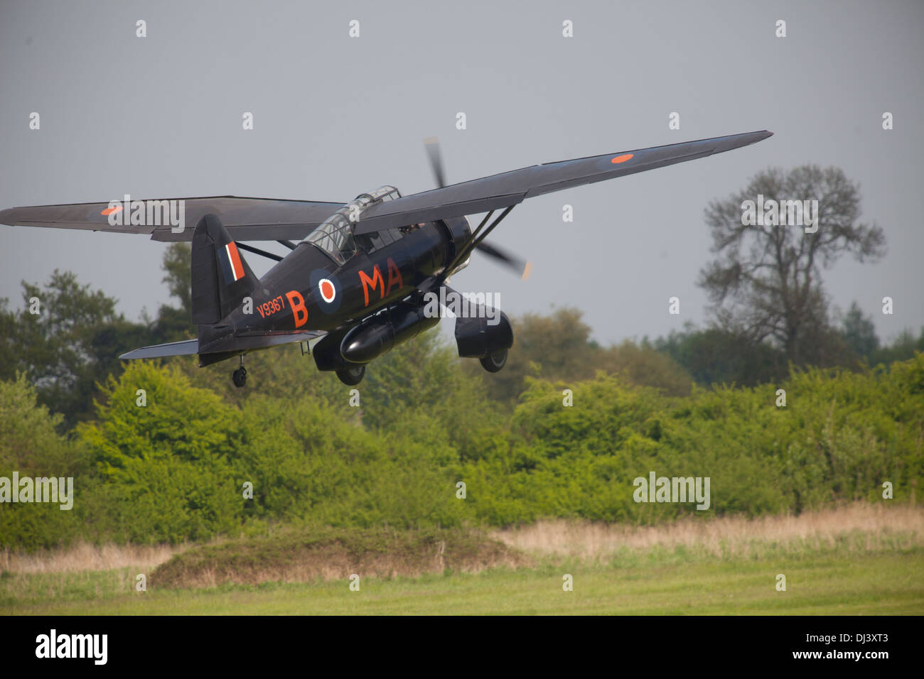 Ww2 raf aircraft hi-res stock photography and images - Alamy