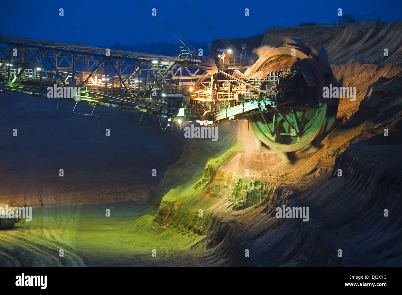 Rotating paddle wheel hi-res stock photography and images - Alamy