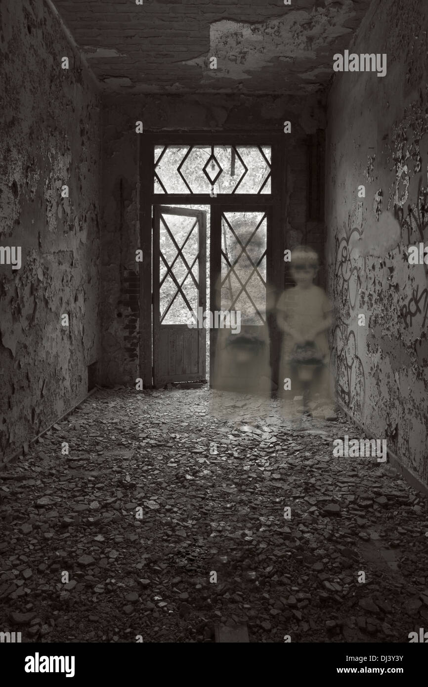 Ghosts building hi-res stock photography and images - Alamy