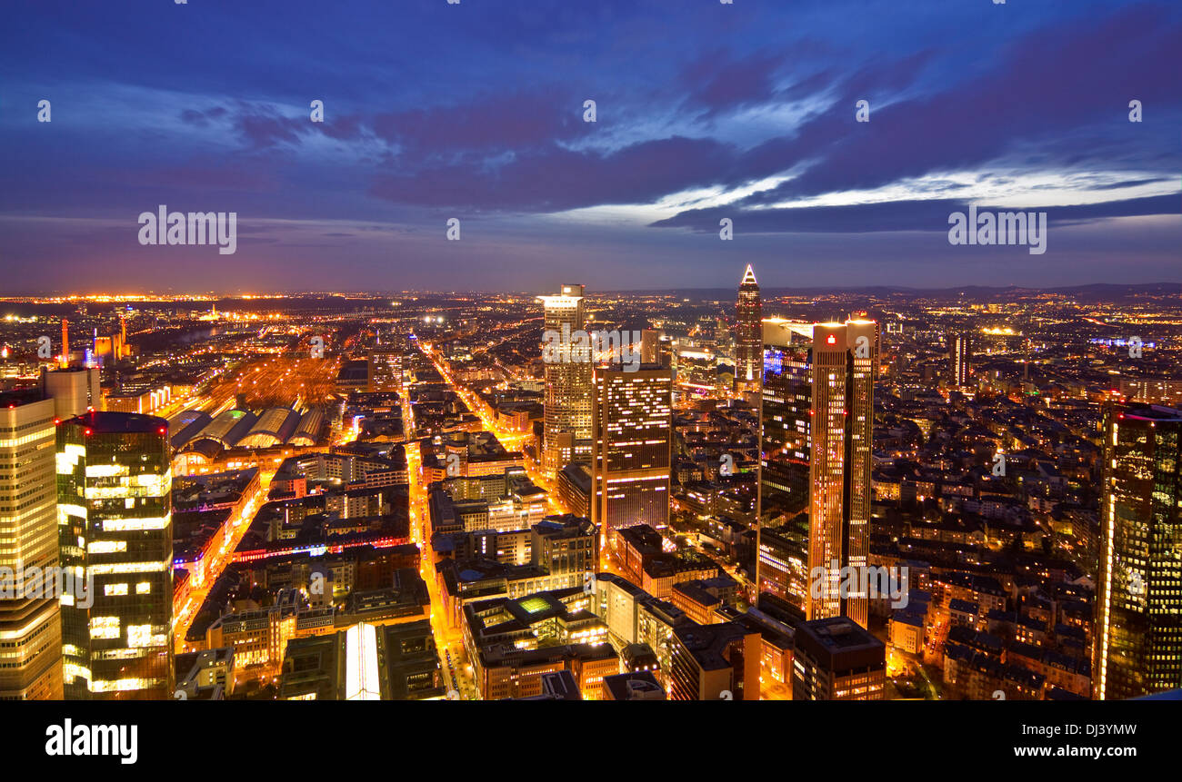 Frankfurter nacht hi-res stock photography and images - Alamy