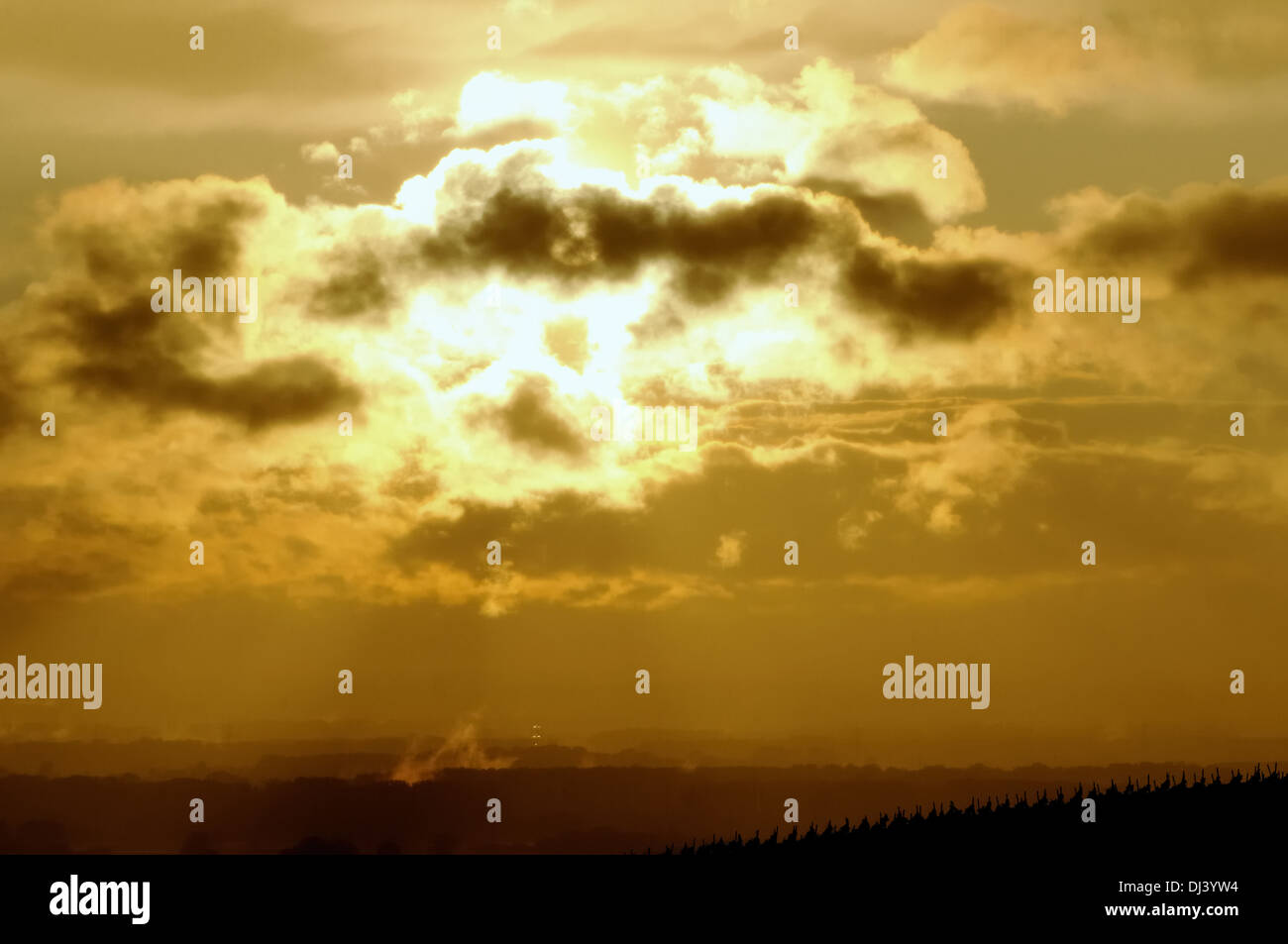 Glorious horizon hi-res stock photography and images - Alamy