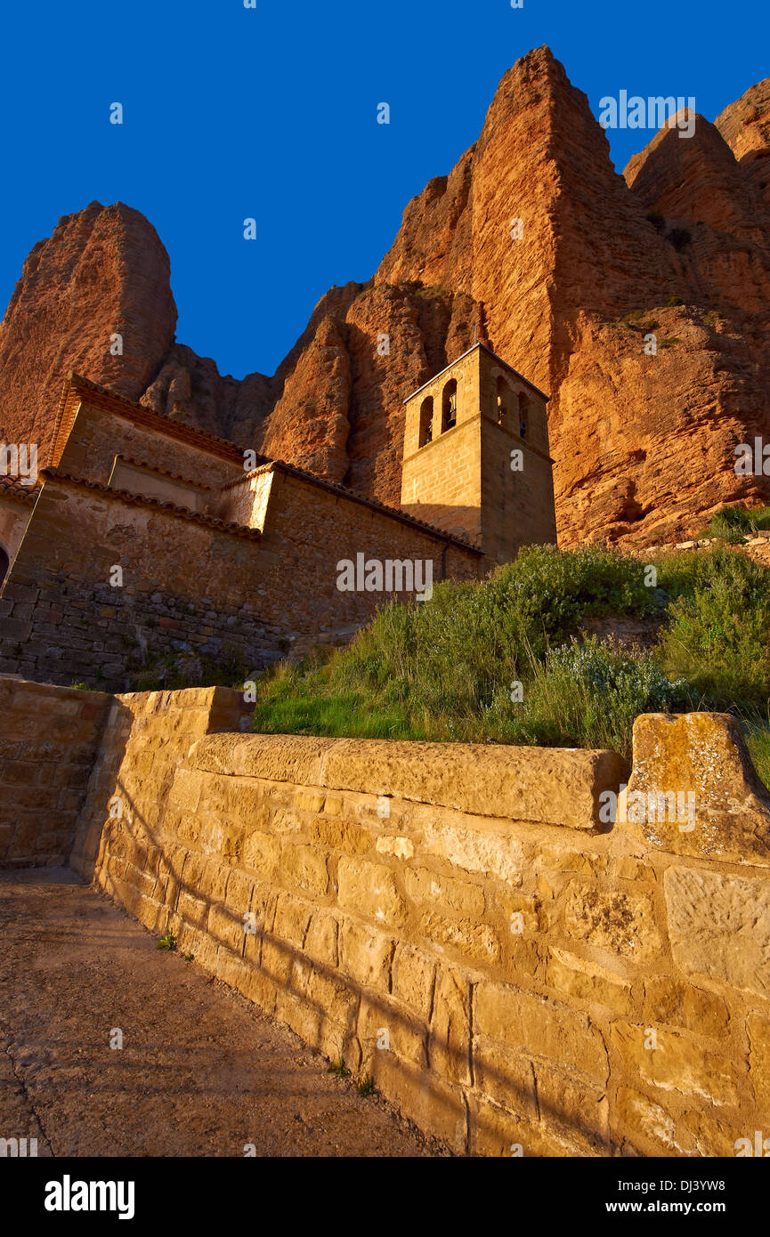 Medieval countryside art hi-res stock photography and images - Alamy