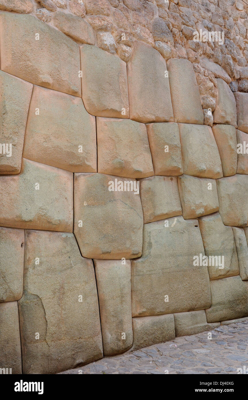Inka mauerwerk hi-res stock photography and images - Alamy