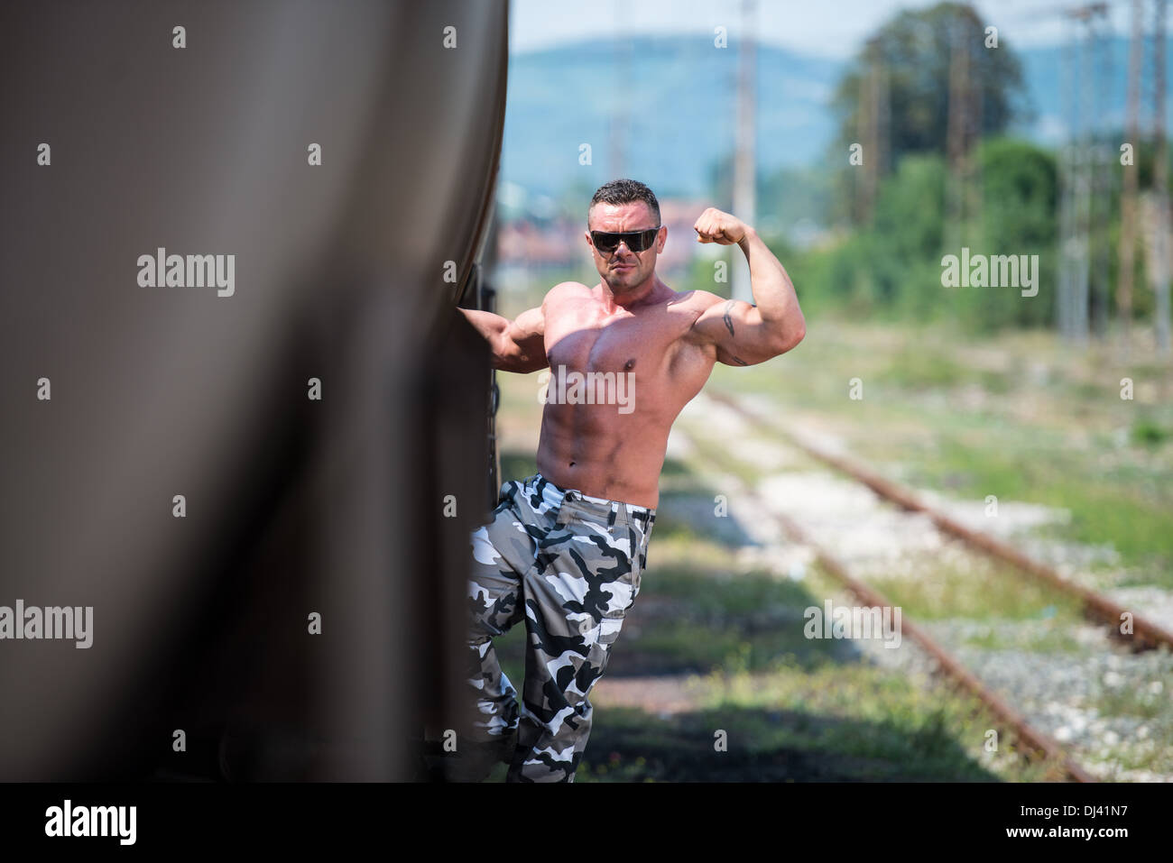 Human biceps hi-res stock photography and images - Alamy