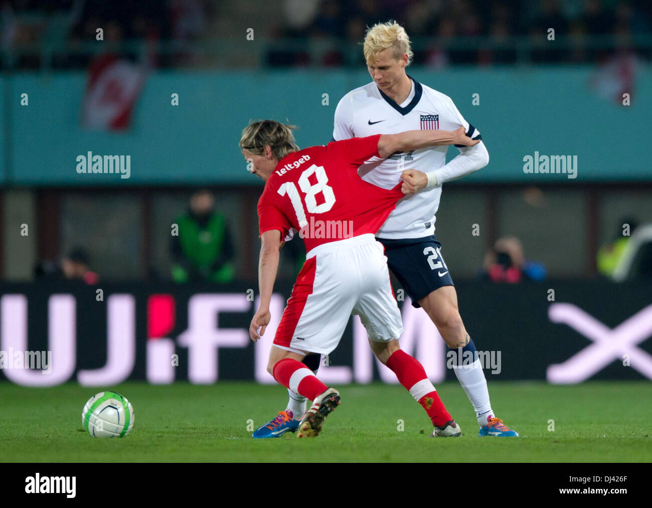 Vienna, Austria. 19th Nov, 2013. USA's Brek Shea in action against Austria's Christoph Leitgeb ...