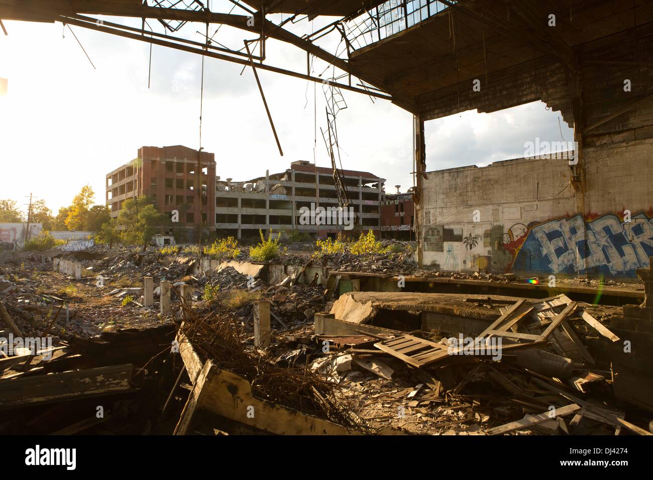 The Detroit Packard Automotive Plant opened in 1903 and was closed in ...