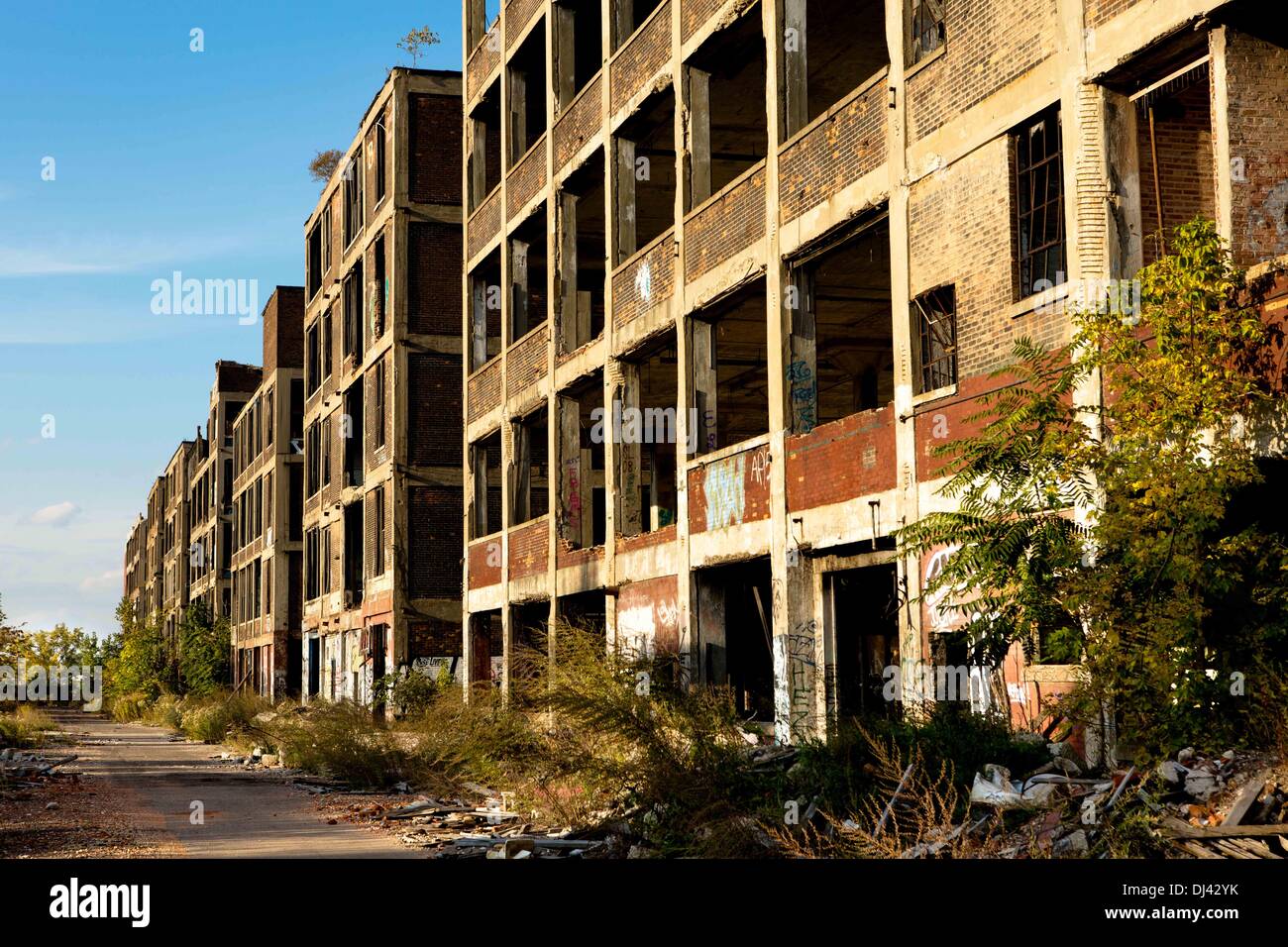 The Detroit Packard Automotive Plant opened in 1903 and was closed in ...