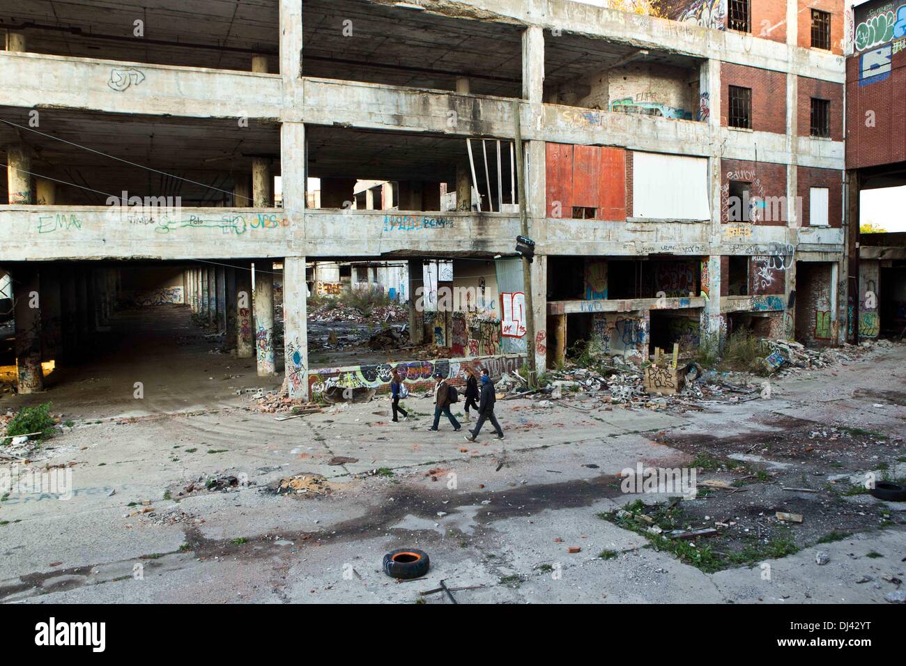 The Detroit Packard Automotive Plant opened in 1903 and was closed in ...
