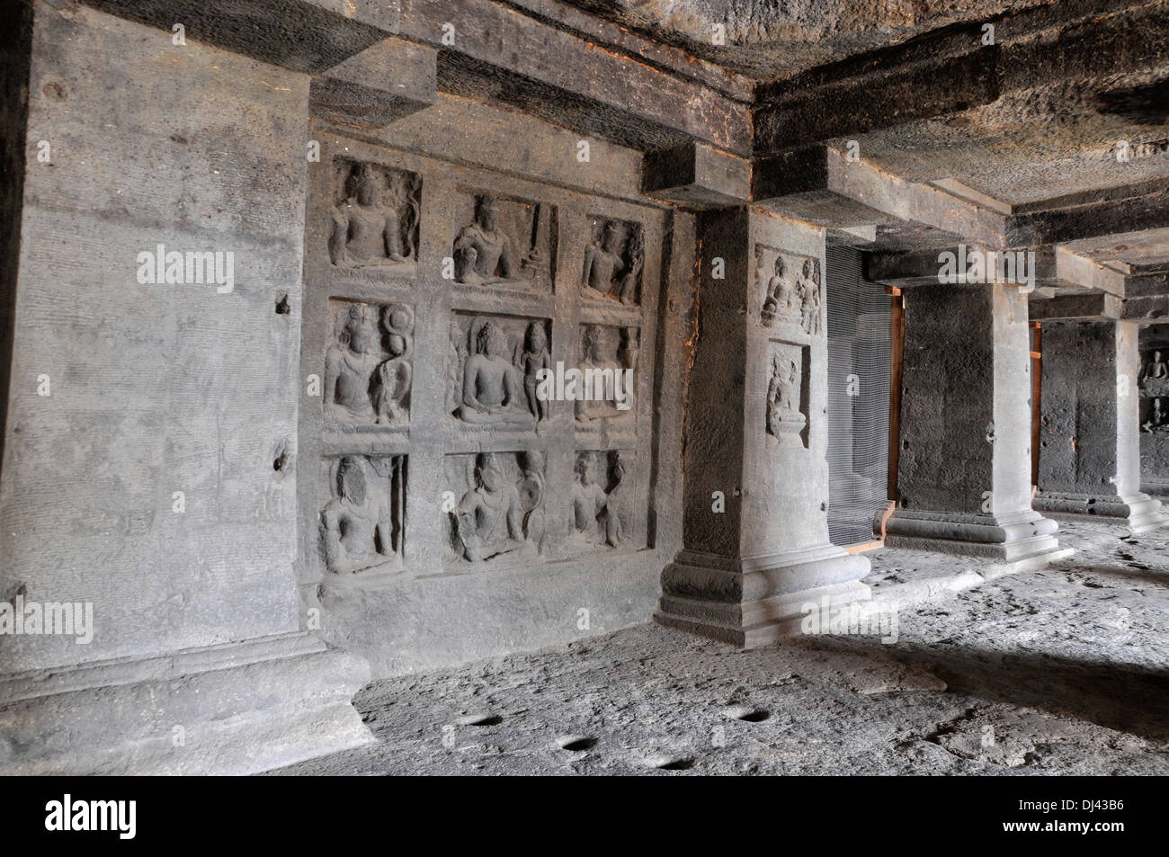 Cave 12 : Mandala with Buddha Ground Floor. Ellora Caves, Aurangabad ...