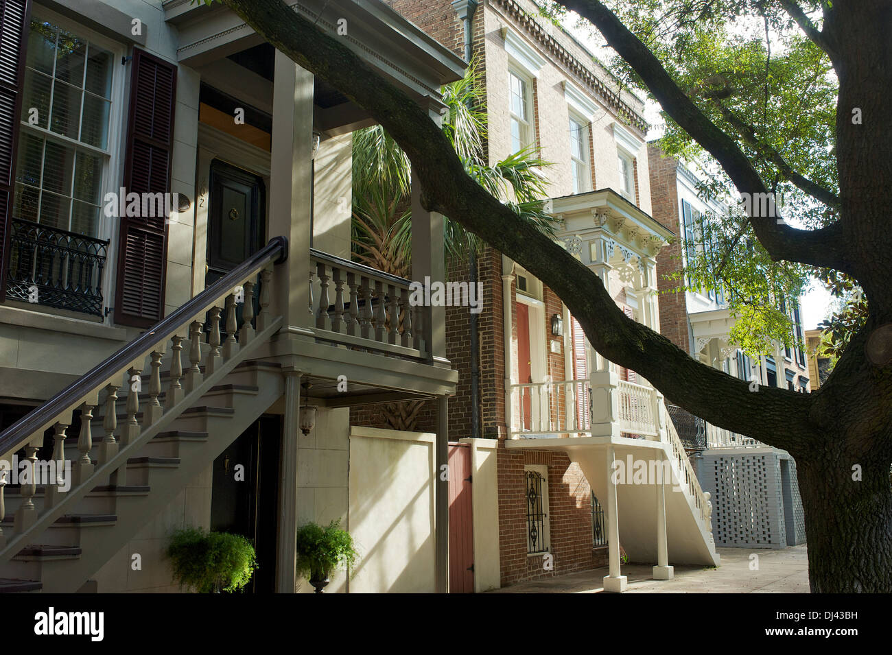 Savannah neighborhood hi-res stock photography and images - Alamy