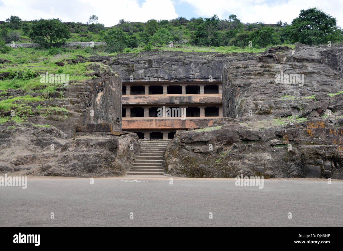 Cave 11 : Do Tal Facade. General View from South West. Do Tal or two ...