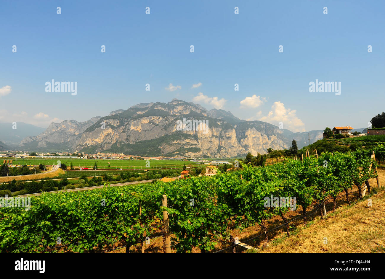 Italian alps farm house hi-res stock photography and images - Alamy