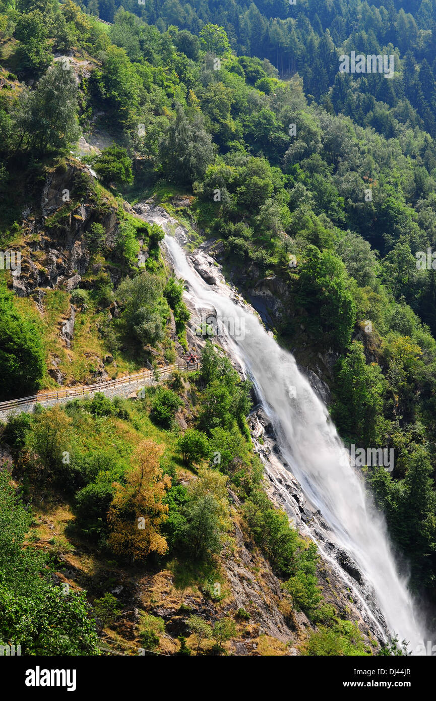 Big drop rapids hi-res stock photography and images - Alamy