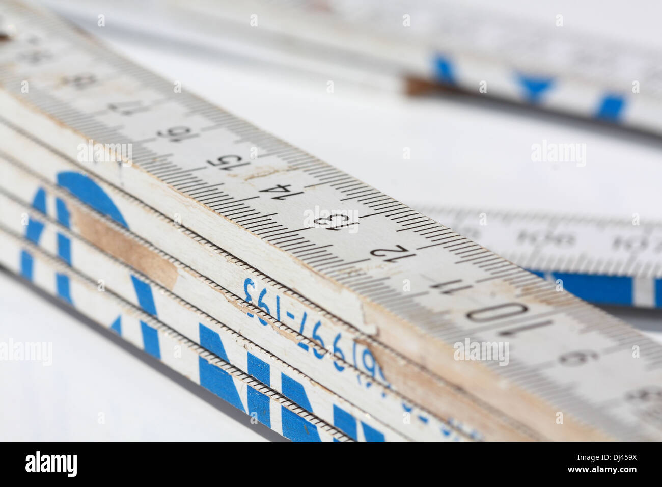 Rule of lines hi-res stock photography and images - Alamy