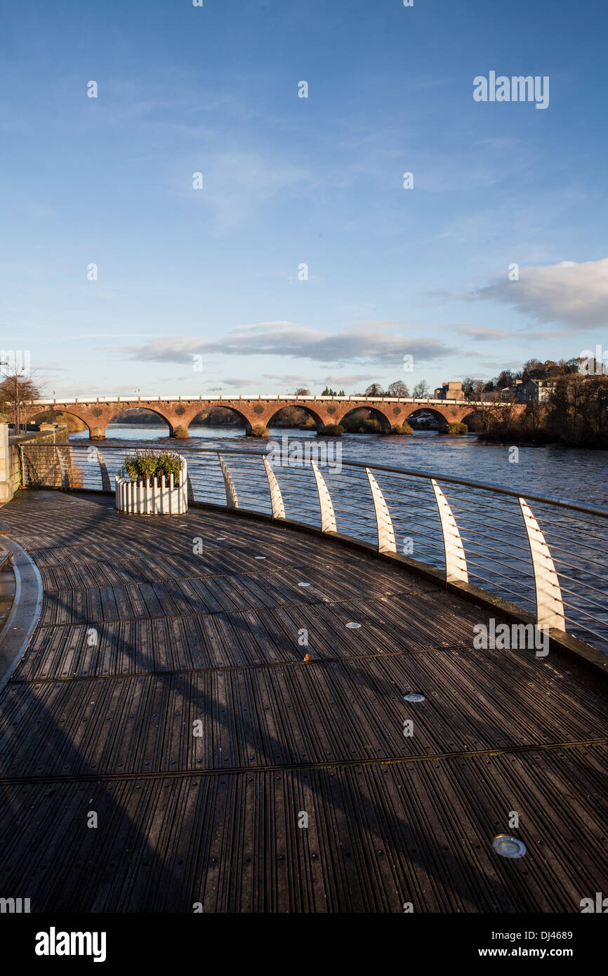 Perth scotland river hi-res stock photography and images - Alamy