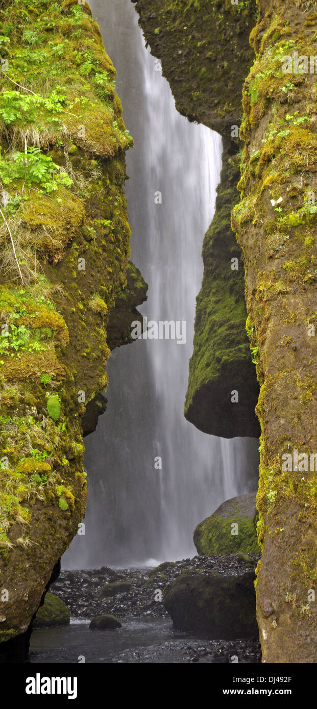 Hidden waterfall hi-res stock photography and images - Alamy