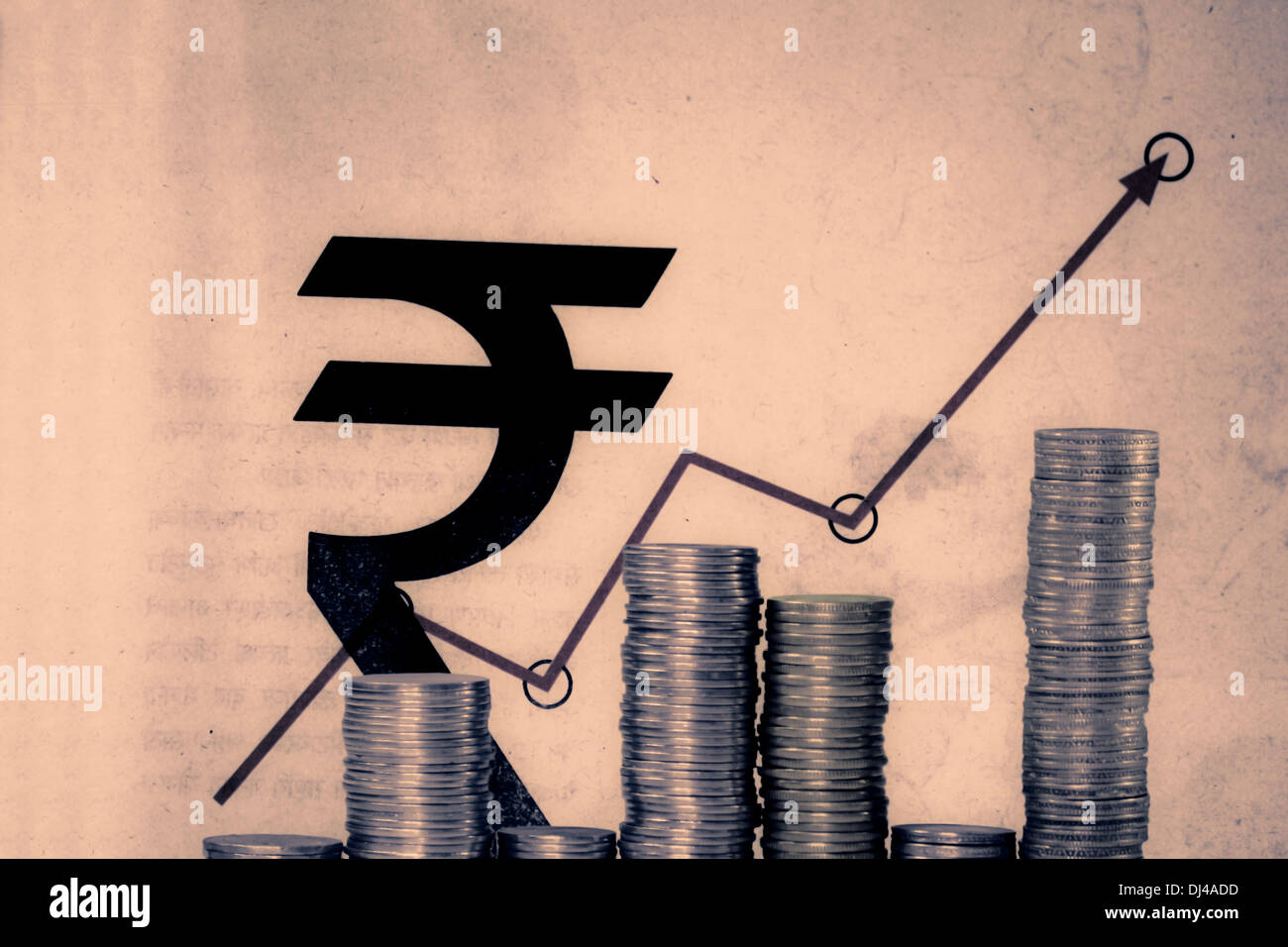 Coin Stack with arrow, bar graph Stock Photo - Alamy