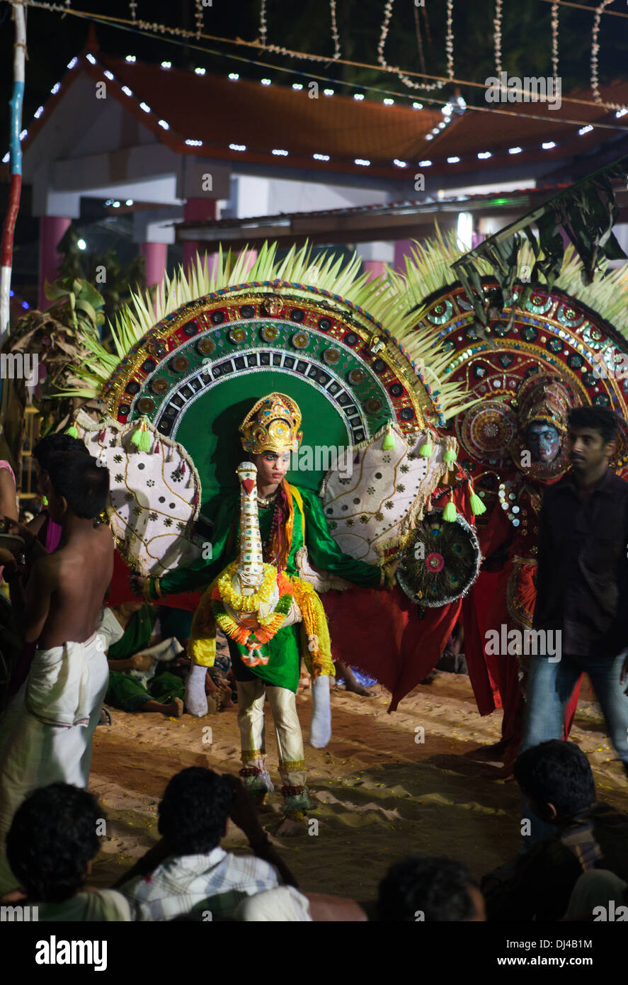 Kavadi dance kerala india hi-res stock photography and images - Alamy