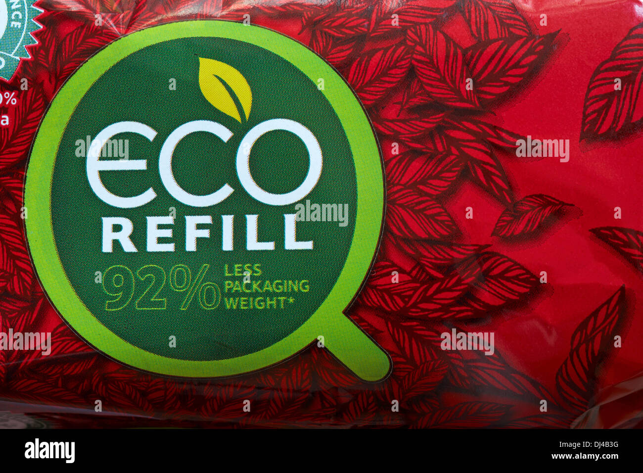 Eco refill 92% less packaging weight - information on packet of tea ...