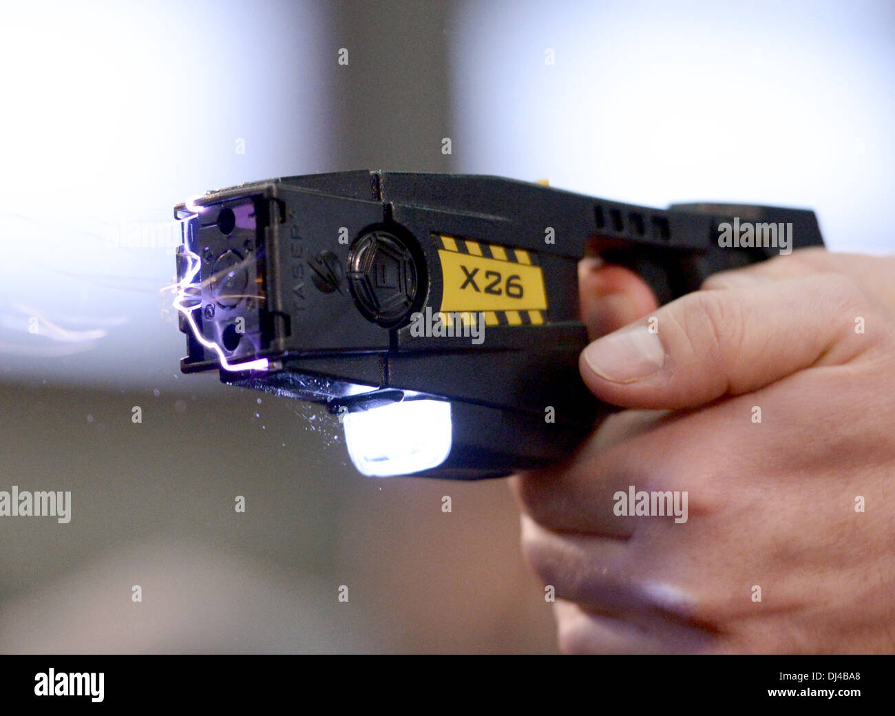 Taser training hi-res stock photography and images - Alamy