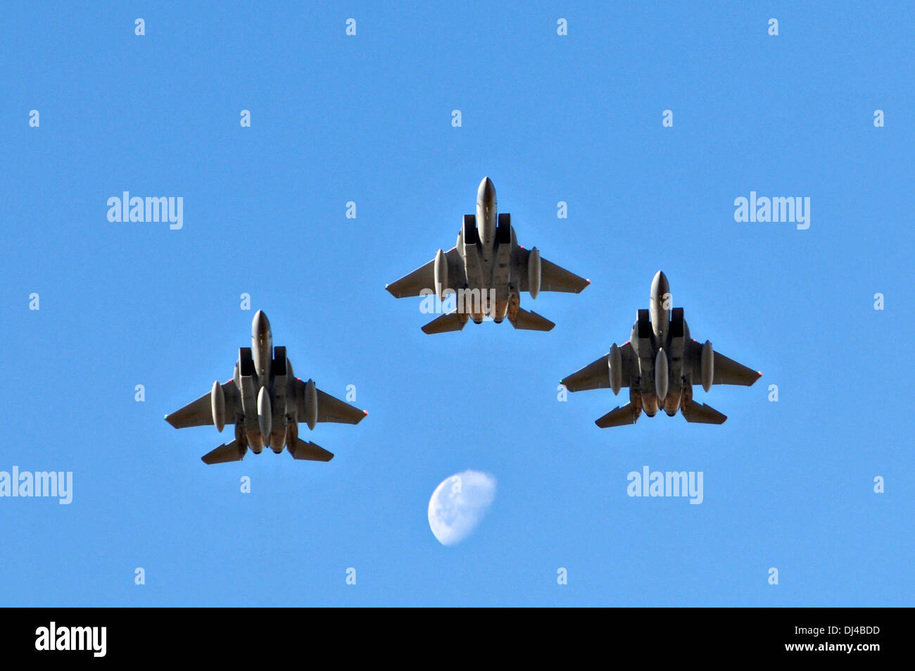 The final three US Air Force F-15 Eagle jet fighter aircraft assigned ...