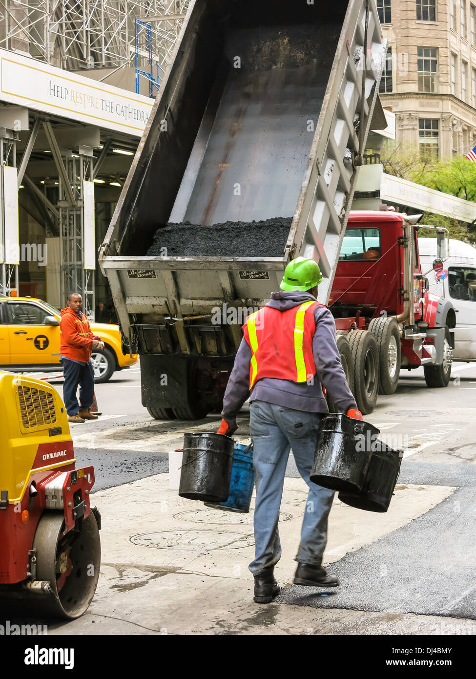 Asphalt road repaving hi-res stock photography and images - Alamy