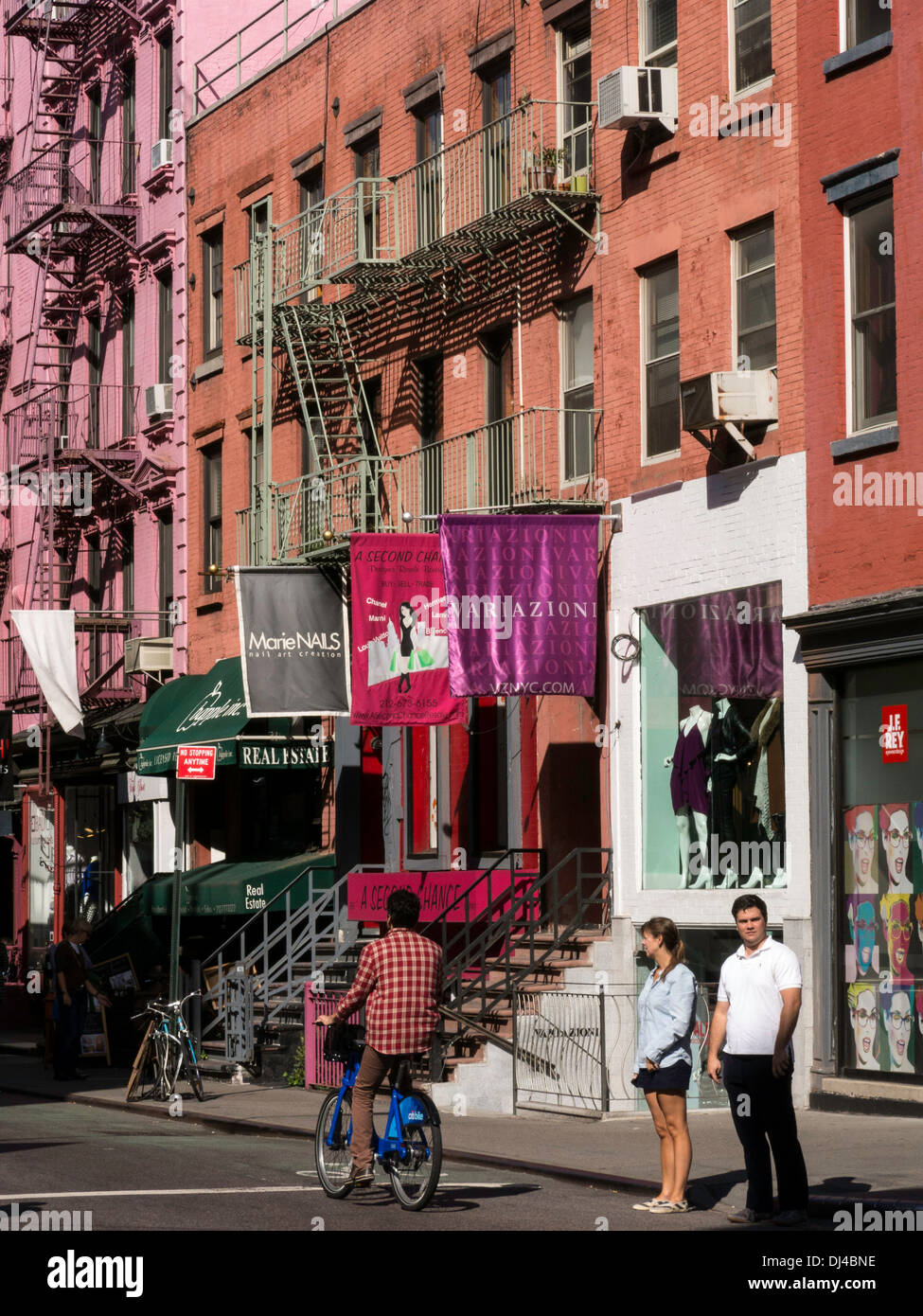Houston nyc street sign hi-res stock photography and images - Alamy