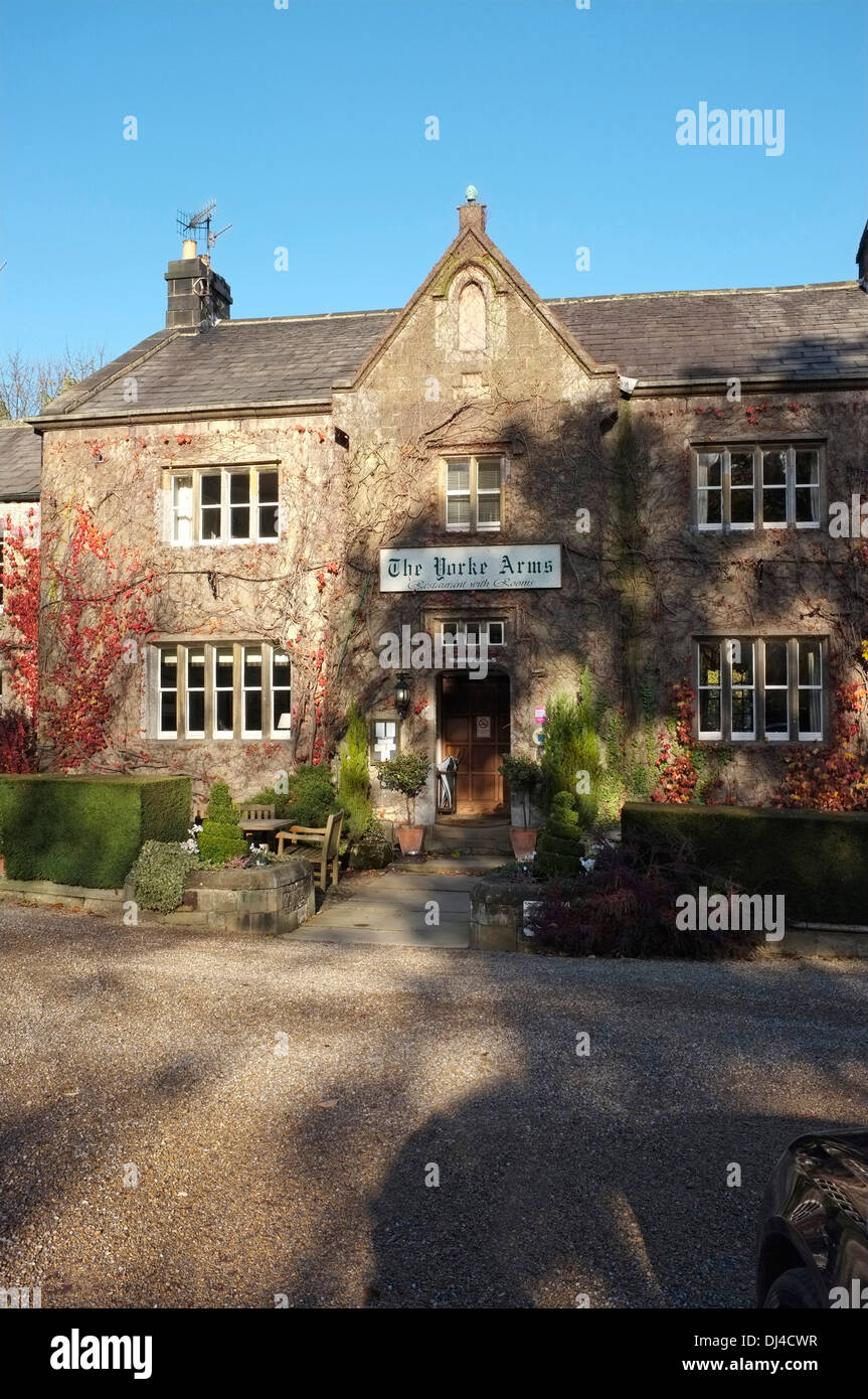 Yorke arms nidderdale hi-res stock photography and images - Alamy