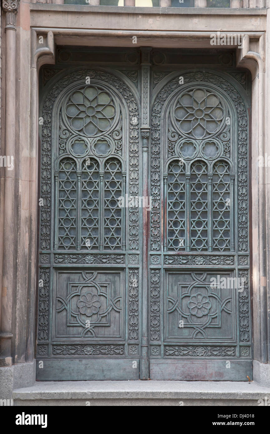 Entrance Door of Neue Synagoge, Berlin, Germany Stock Photo - Alamy