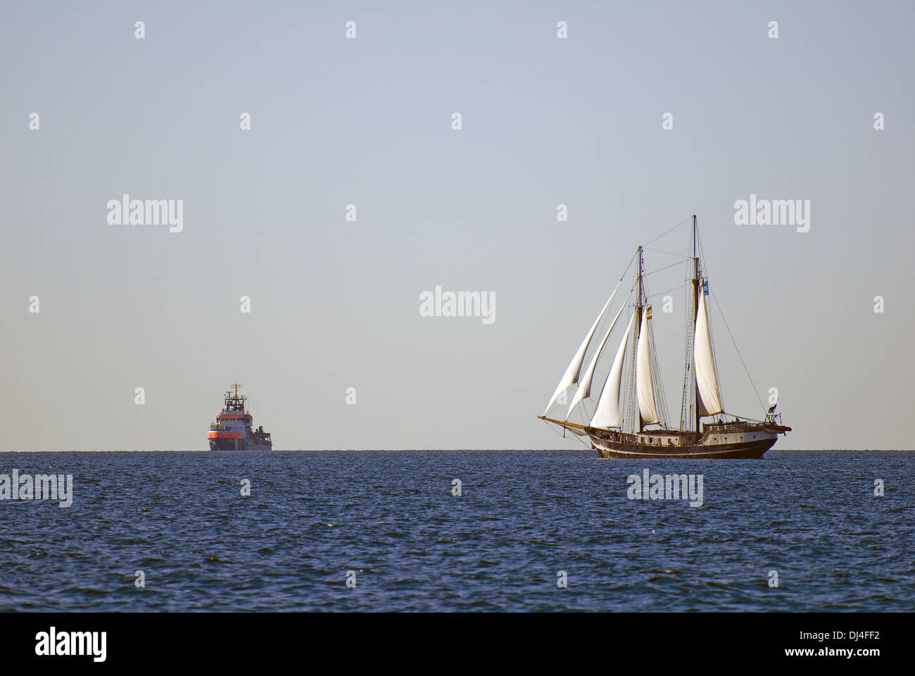 Two masted ship hi-res stock photography and images - Alamy
