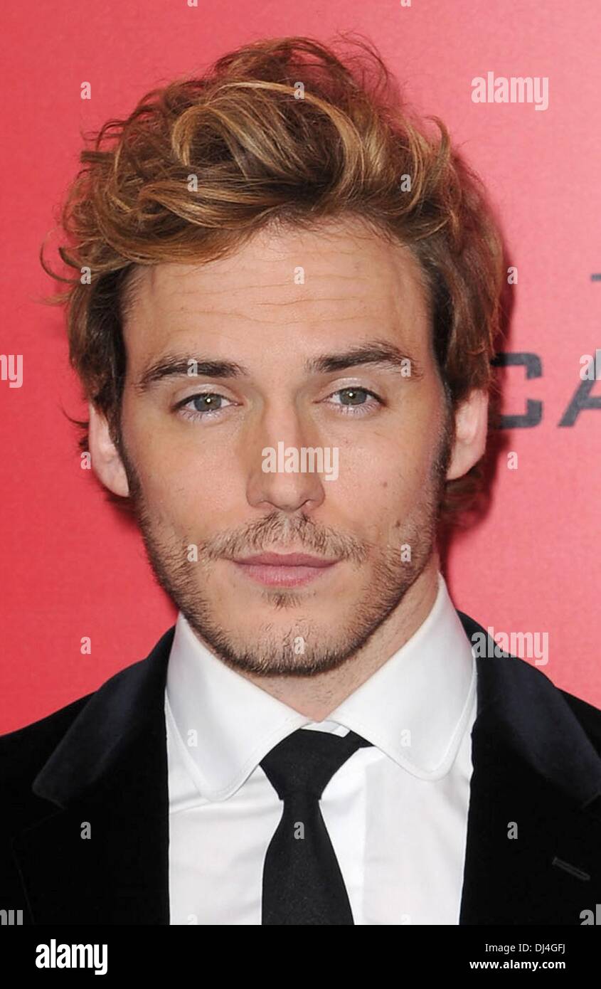 Sam Claflin at arrivals for THE HUNGER GAMES: CATCHING FIRE Premiere ...
