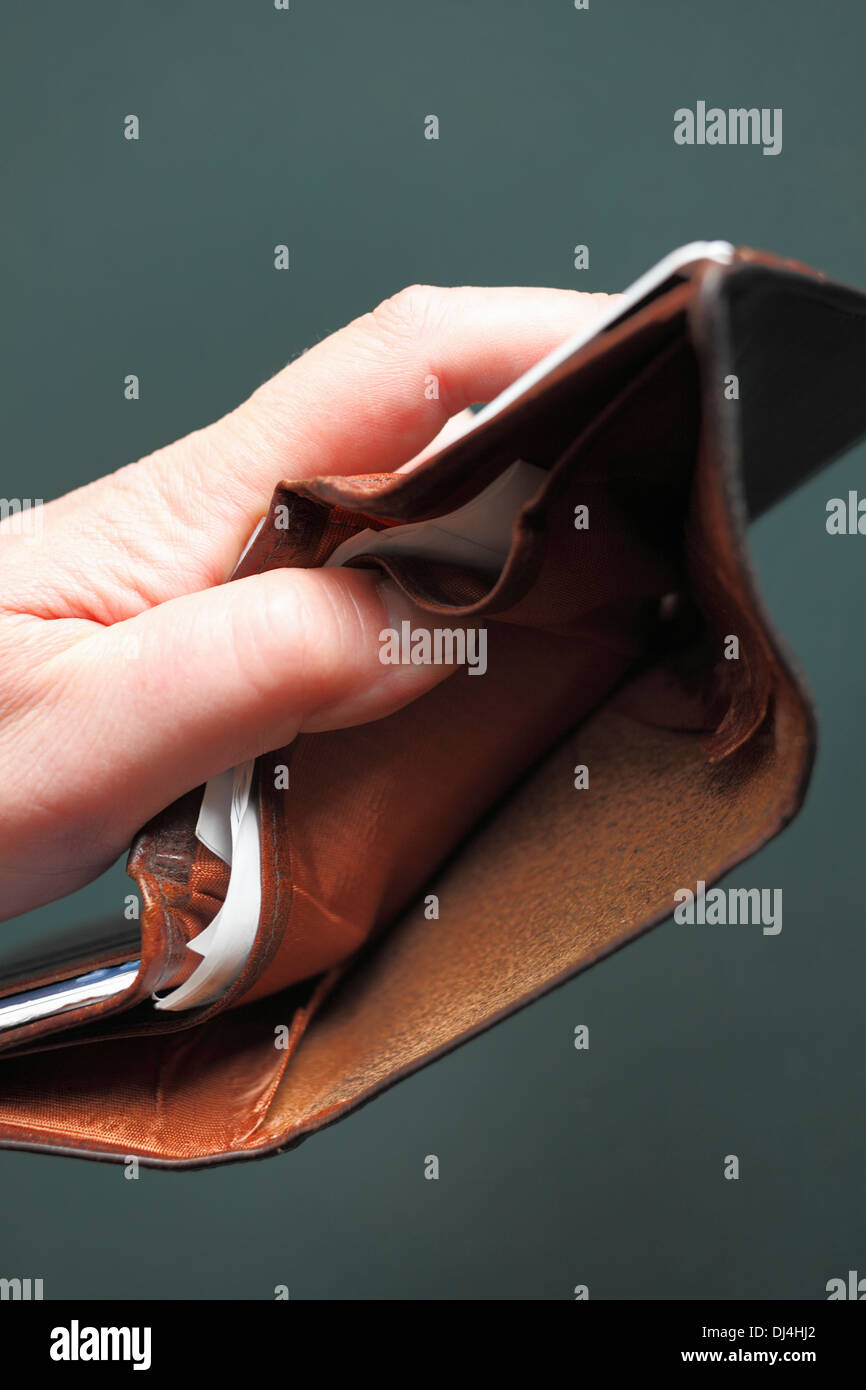 Holding empty wallet hi-res stock photography and images - Alamy Holding empty wallet hi-res stock photography and images - Alamy