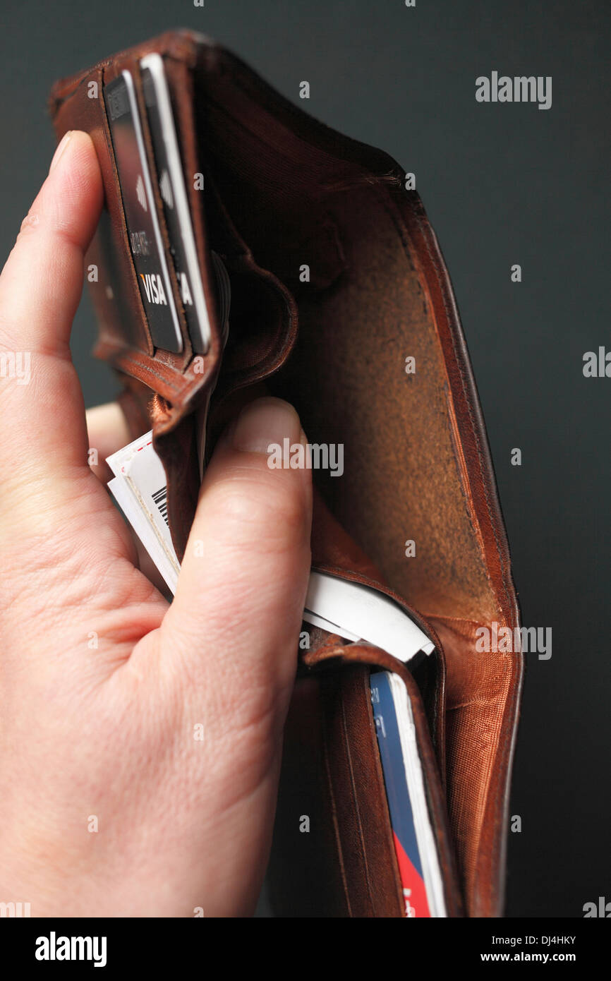 Empty wallet poverty hi-res stock photography and images - Alamy