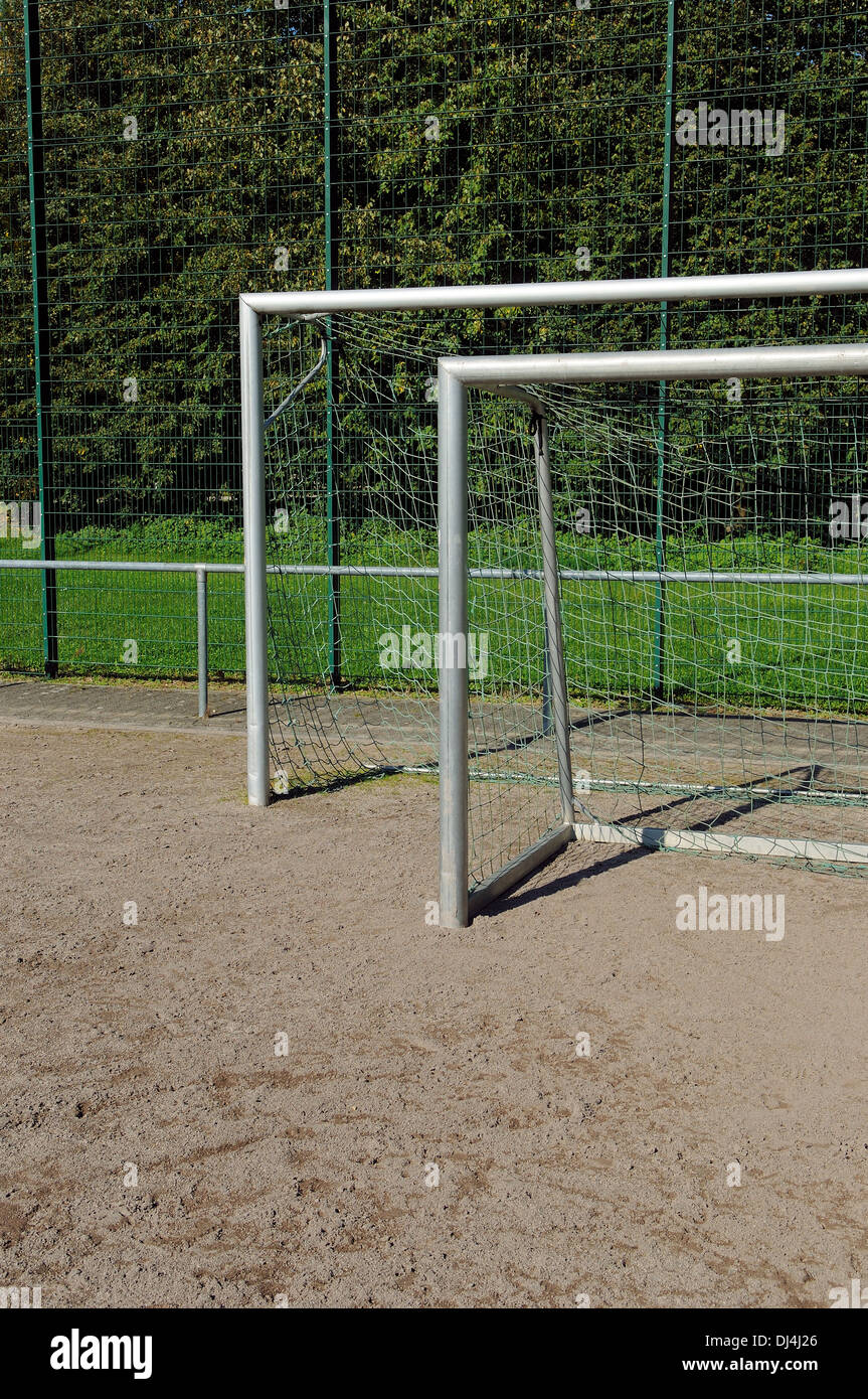 Eck ball hi-res stock photography and images - Alamy